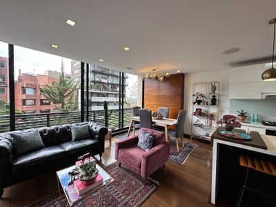 Apartamento en Venta en Los Rosales, Bogotá - 2 Alcobas, 82m2 - PADS