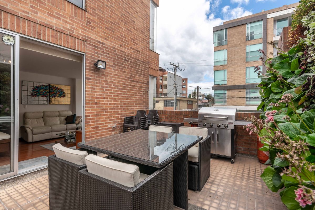 Apartamento en arriendo en El Contador, Bogotá - 2 Habitaciones, 72m2