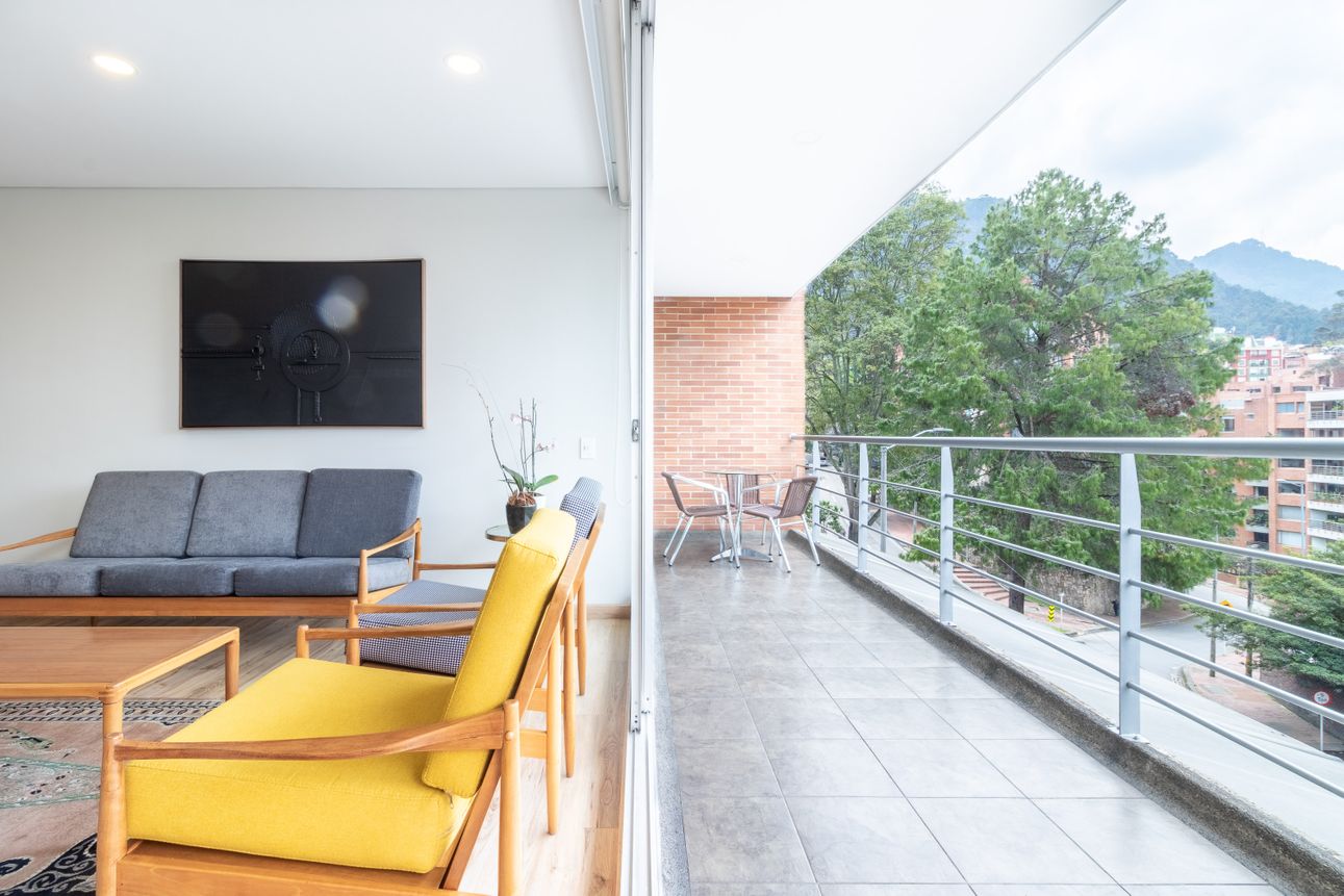 Apartamento en Venta en Los Rosales, Bogotá - 3 Alcobas, 108m2 - PADS