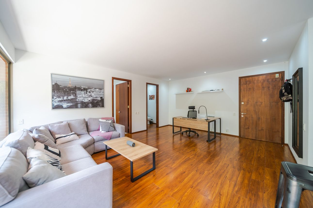 Apartamento en Venta en Los Rosales, Bogotá - 1 Alcobas, 70m2 - PADS