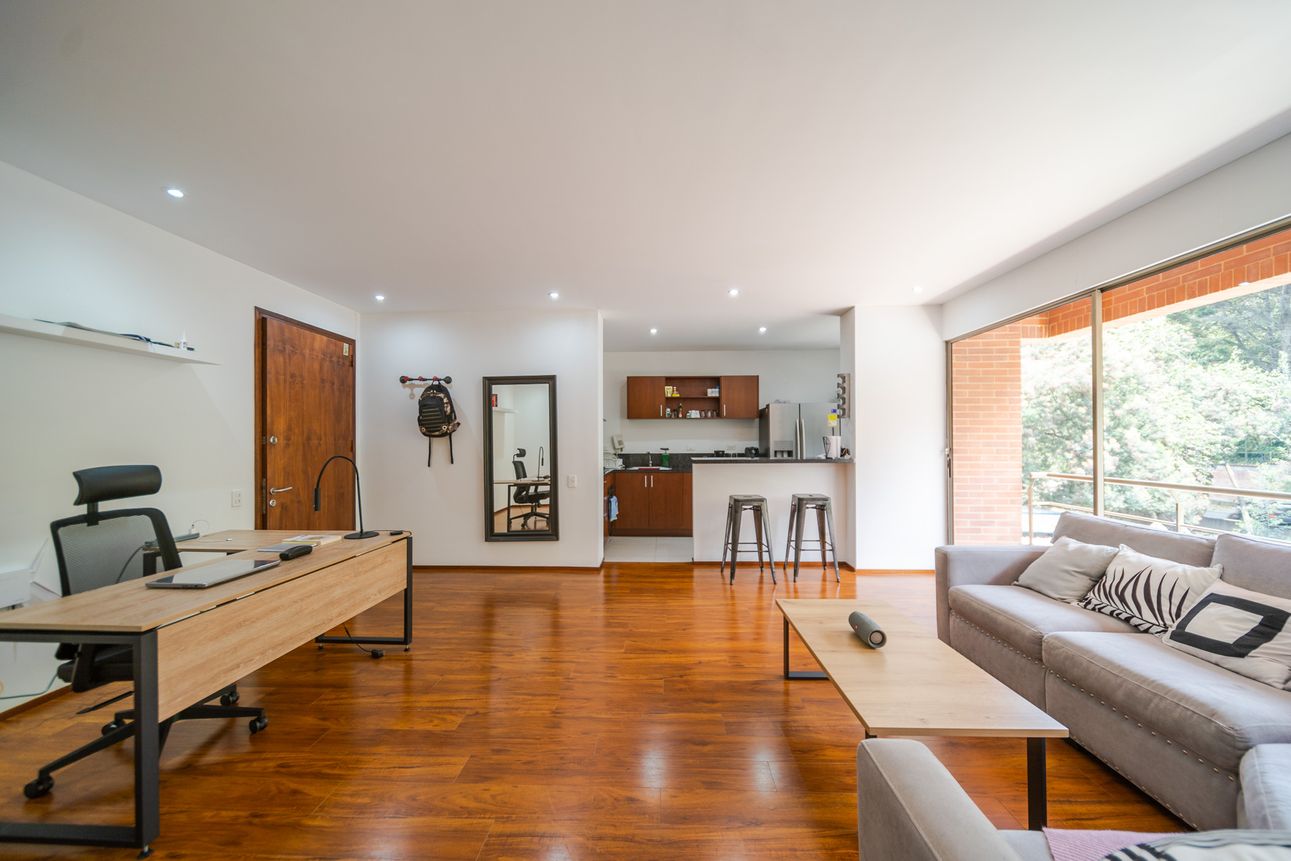 Apartamento en Venta en Los Rosales, Bogotá - 1 Alcobas, 70m2 - PADS