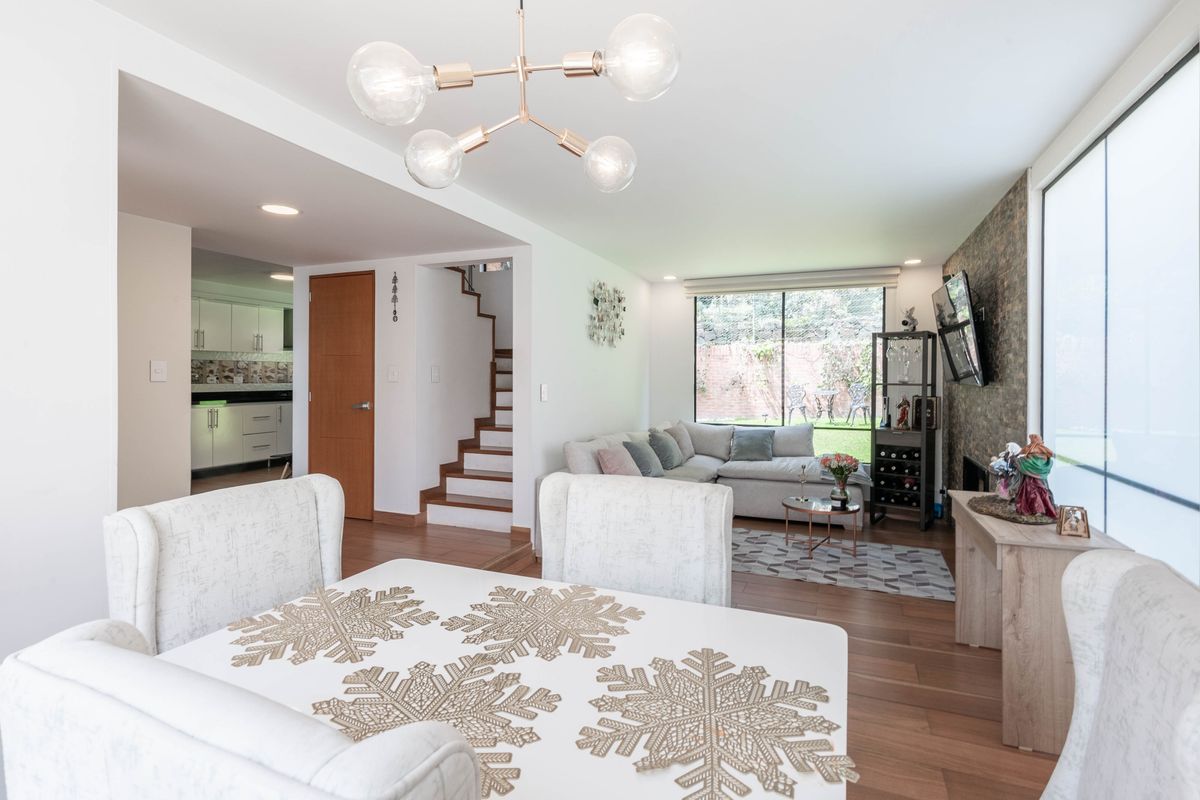 Casa en venta en Del Monte 2, Bogotá - 4 Habitaciones, 150m2