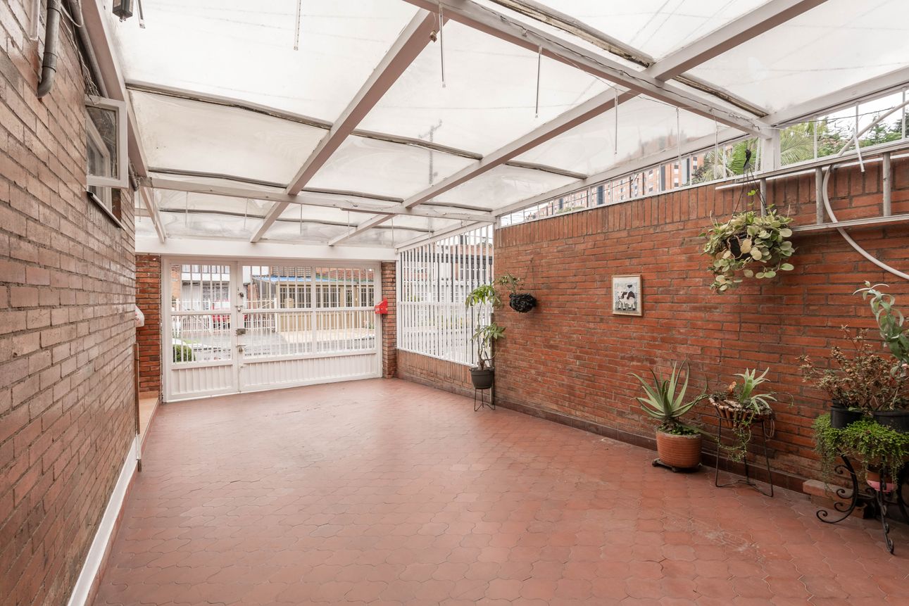 Casa en venta en Modelia, Bogotá - 3 Habitaciones, 190m2